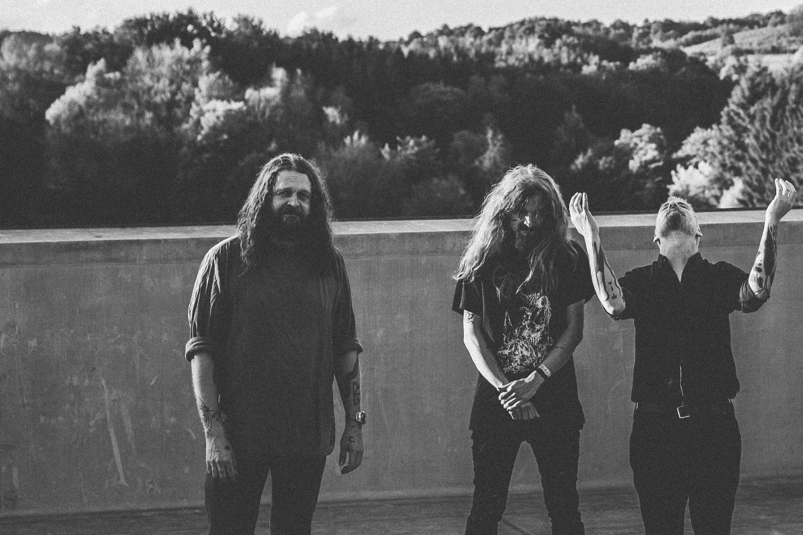 PREMIERE: Sum Of R - Borderline • Tuonela Magazine